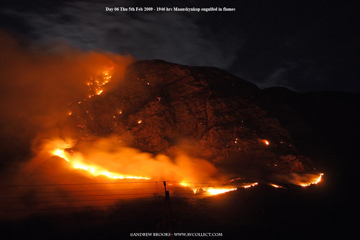 Overberg Allo & SAAF Oryx fire bombing pics - PPRuNe Forums