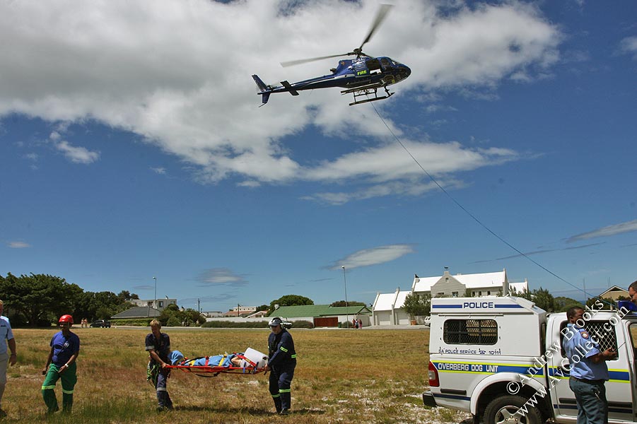 Overberg Fire Chopper unexpected rescue Hermanus - South Africa ...